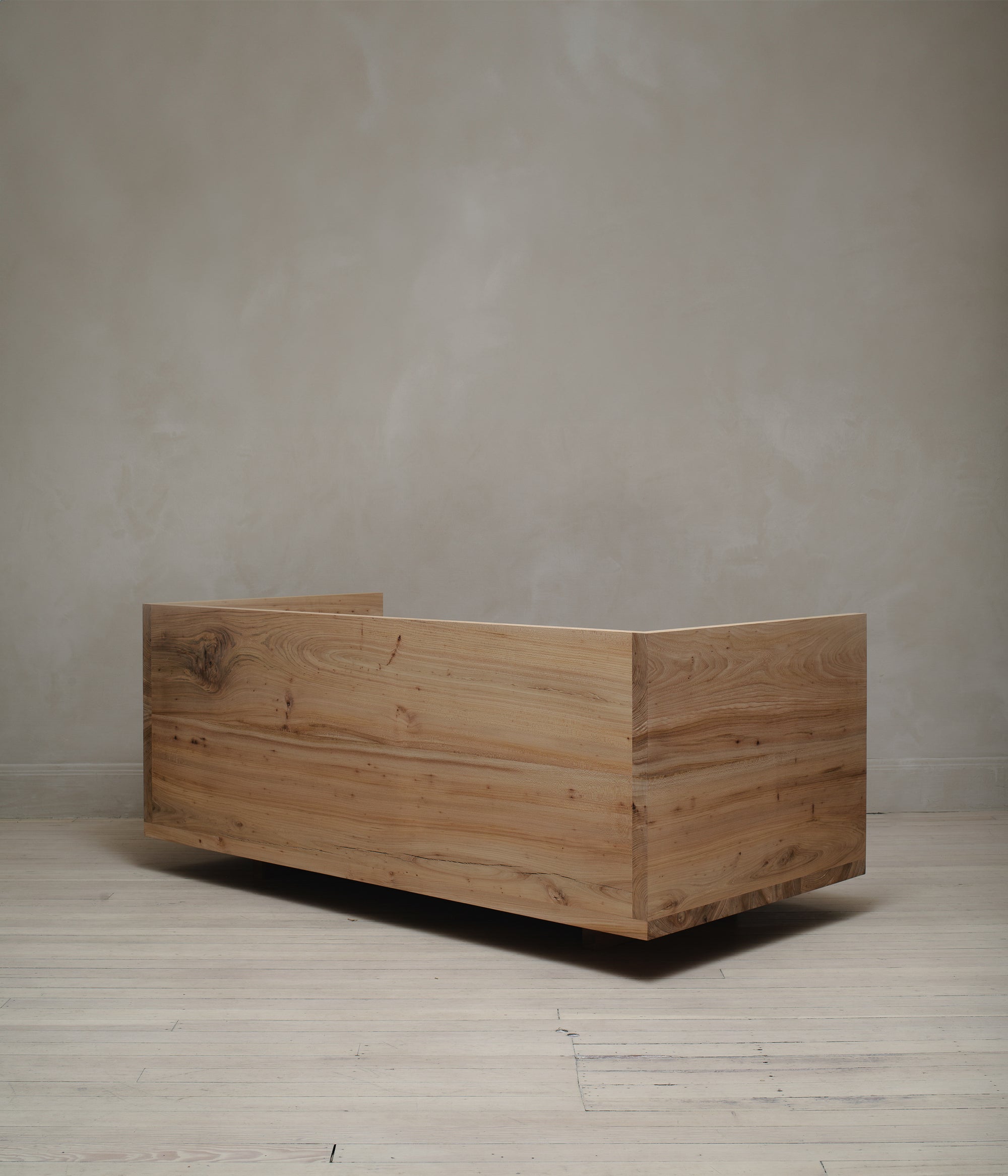 Sofa - Oiled Elm – evan kinori