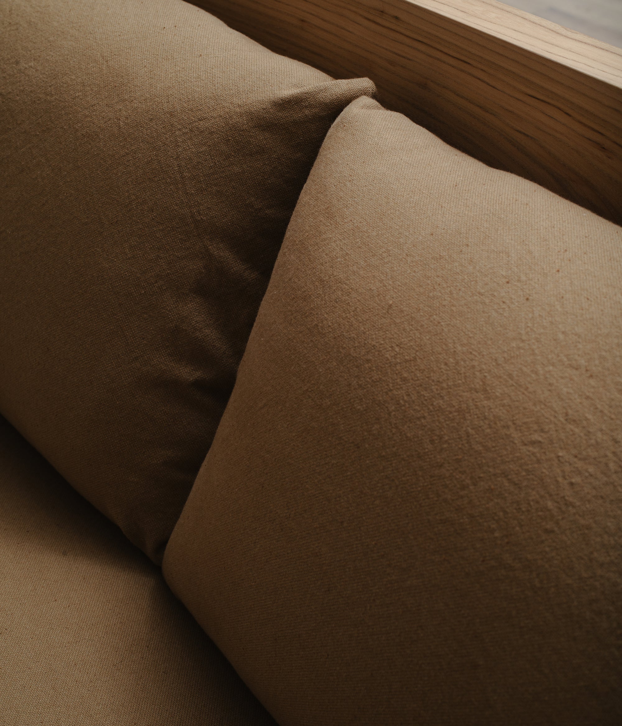 Sofa - Oiled Elm – evan kinori