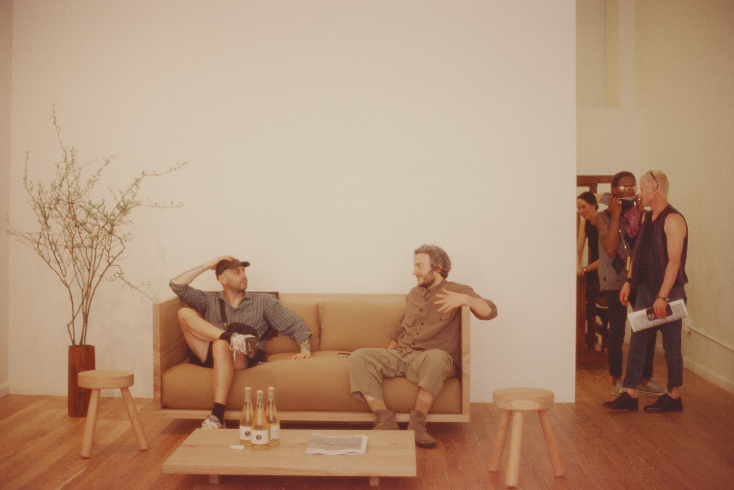 Sofa - Oiled Elm – evan kinori